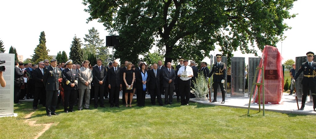 The Peace Monument unveiling ceremony The Peace Monument unveiling ceremony